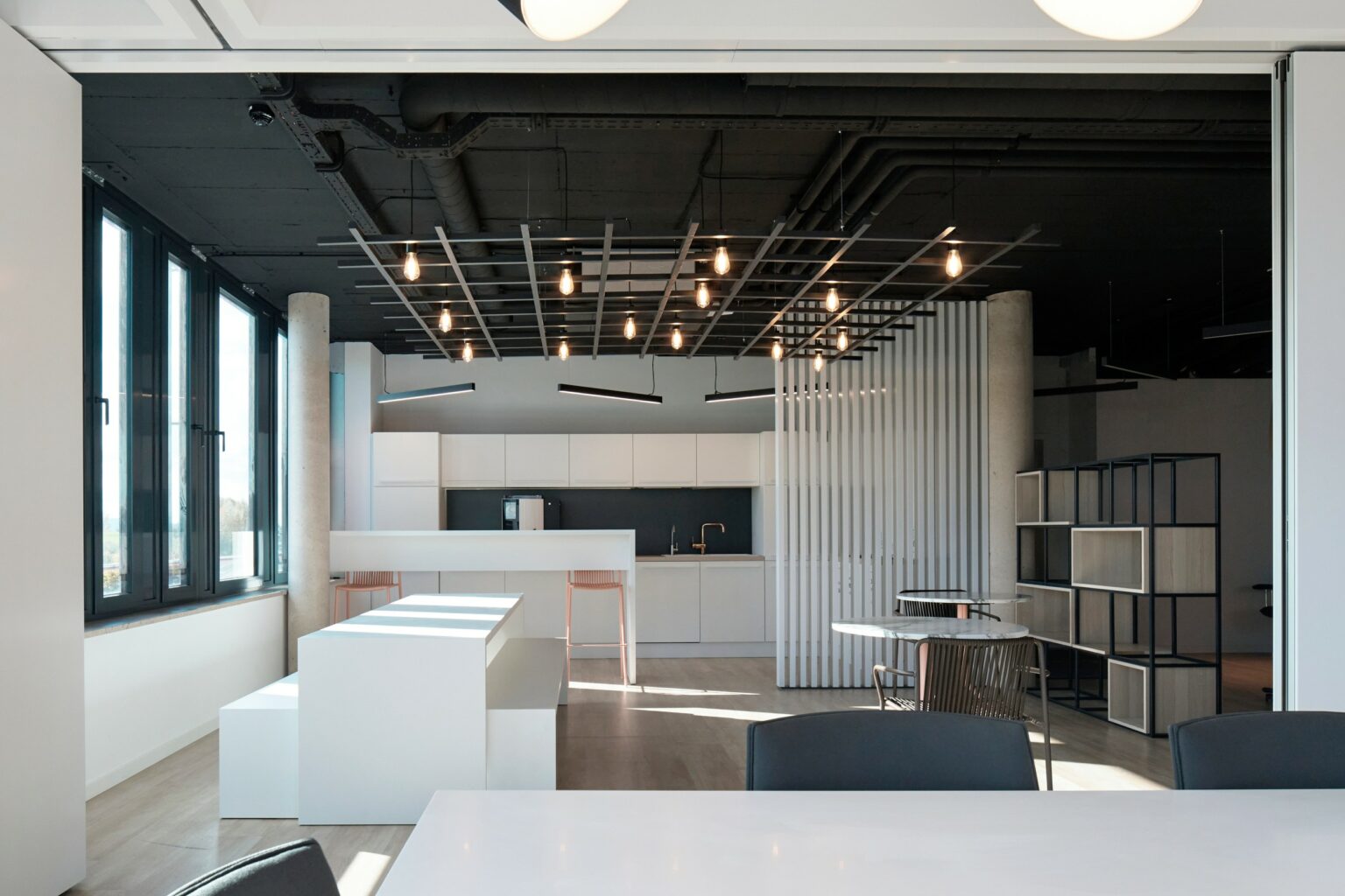 IL Cosmetics - Tertia